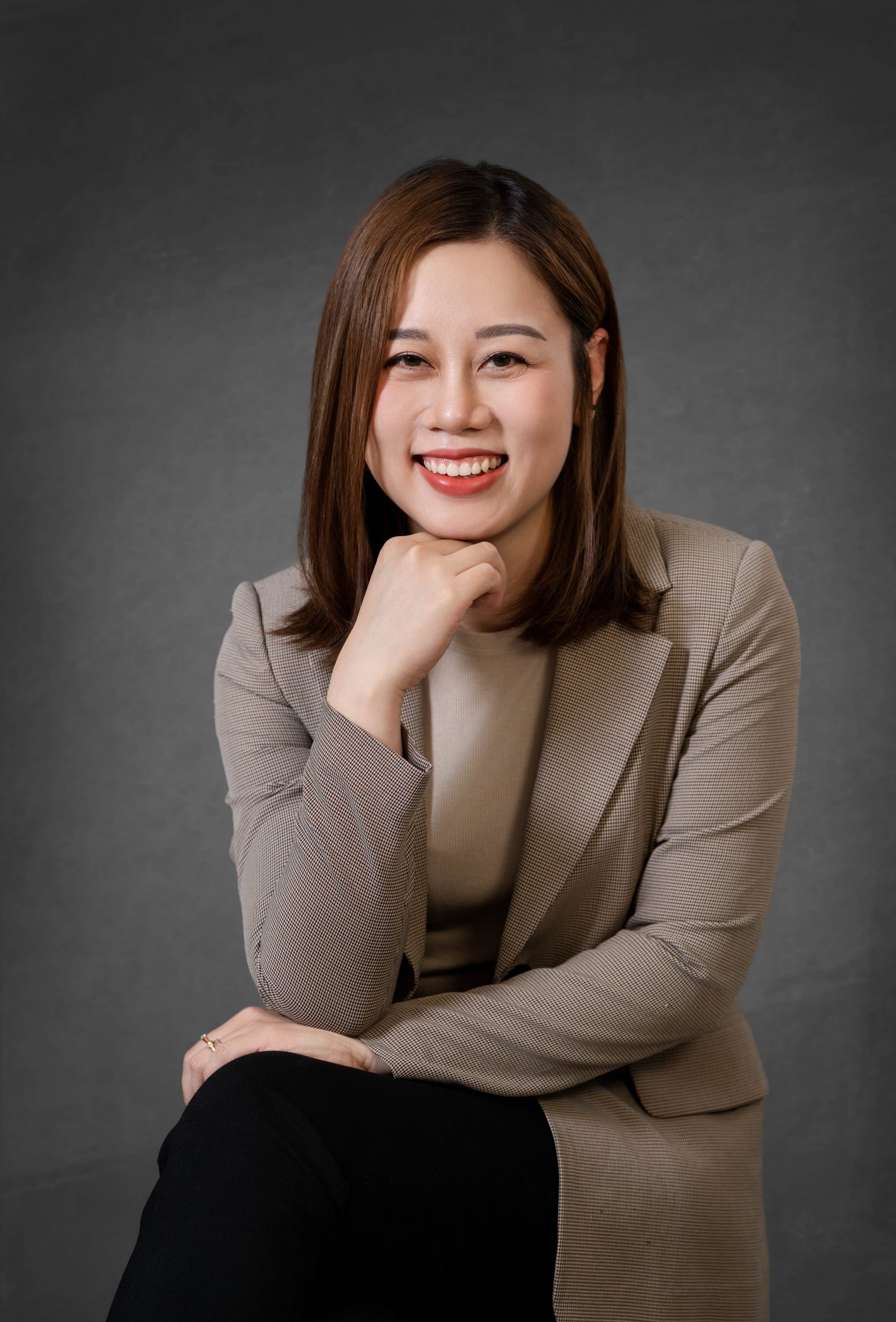 Dinh Tuyet Nga - ESP